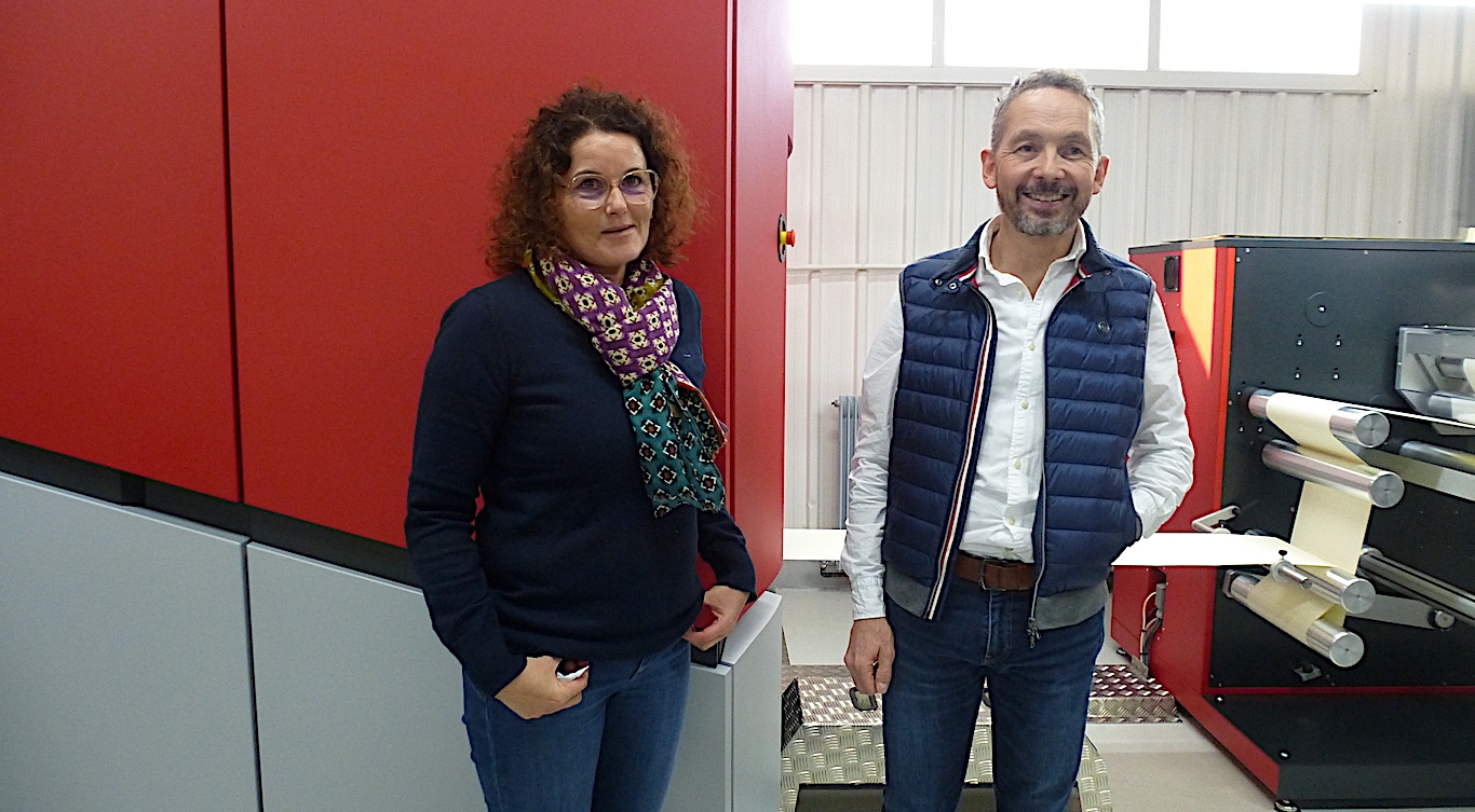 Le Xeikon Café dévoile Titon en France